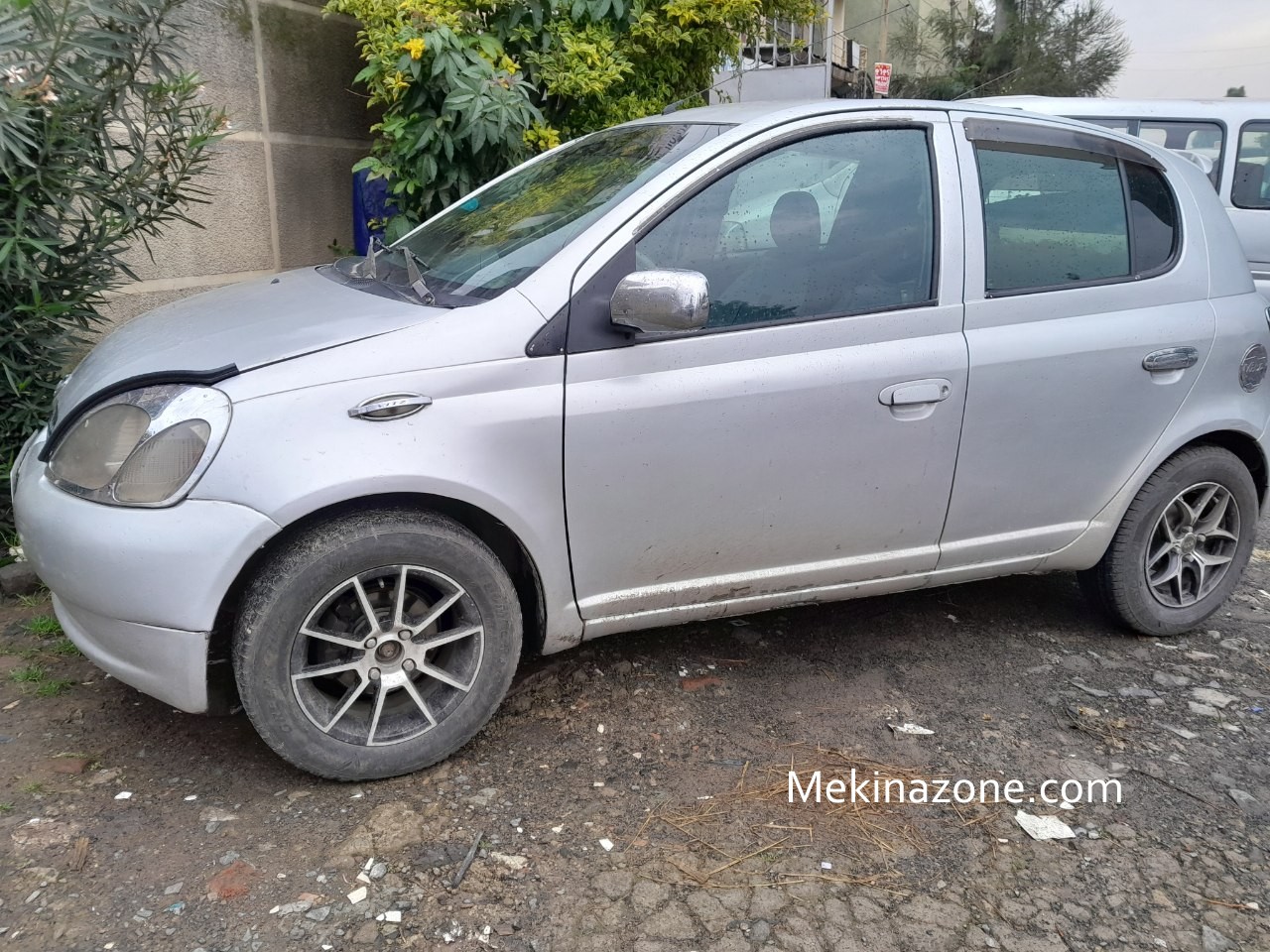 Mekinazone.com - Toyota vits car for rent - Price: Br 1,350,000